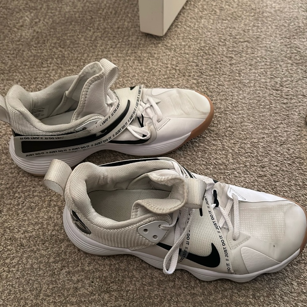 Nike Hyper-React Volleyball Shoe - Gem